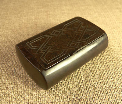 trevgard31 : VINTAGE BAKELITE SNUFF BOX