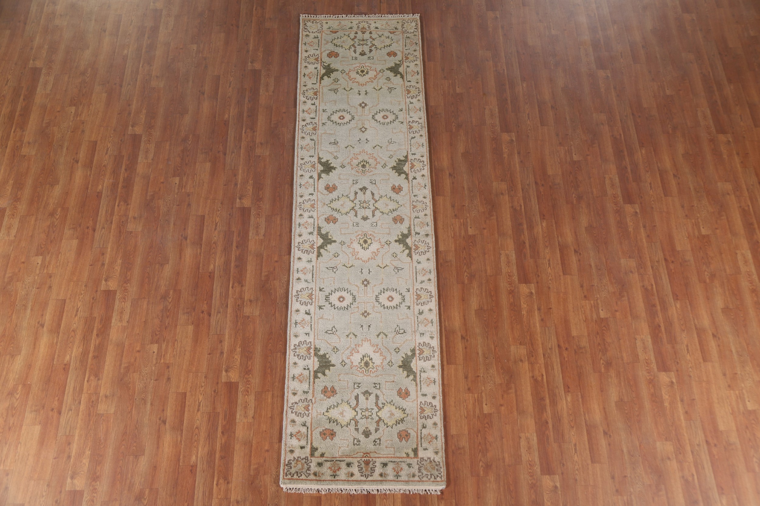 Sage Green/ Ivory Indian Oushak Narrow Runner Rug 2' 7" x 9' 8 ...