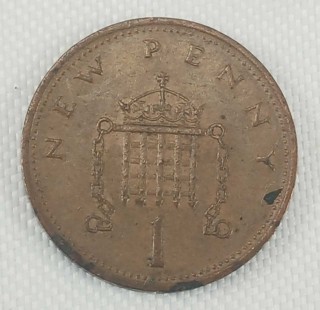 1971 UK Great Britain 1 New Penny Coin Elizabeth II Crowned Portcullis 1971 UK Great Britain 1 New Penny Coin Elizabeth II Crowned Portcullis