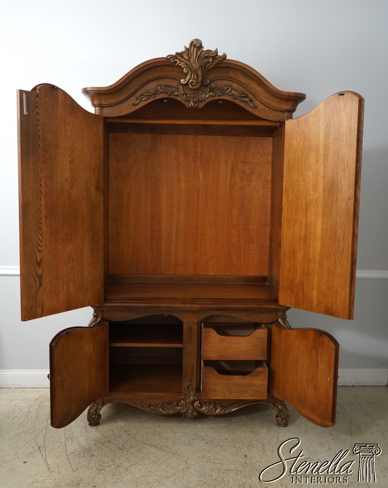 61732EC: HENREDON Large Visage Collection Bedroom Armoire, Stenella ...